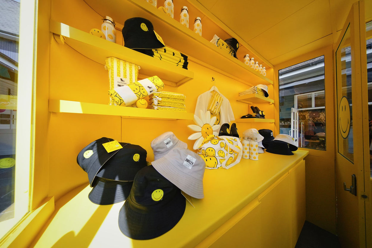 DO GOOD x Smiley® Originals: Empowering Summer Smiles in Style