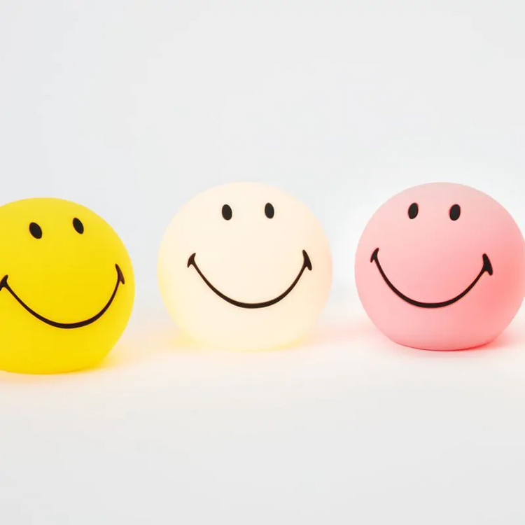 Smiley® Daisy Day Light – Rechargeable Silicone Wall Lamp