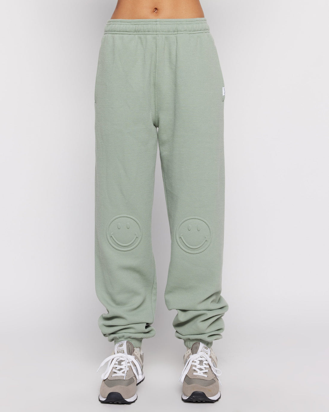 Smiley® Thermal Pants, Olive – Cozy Vibes with Every Step
